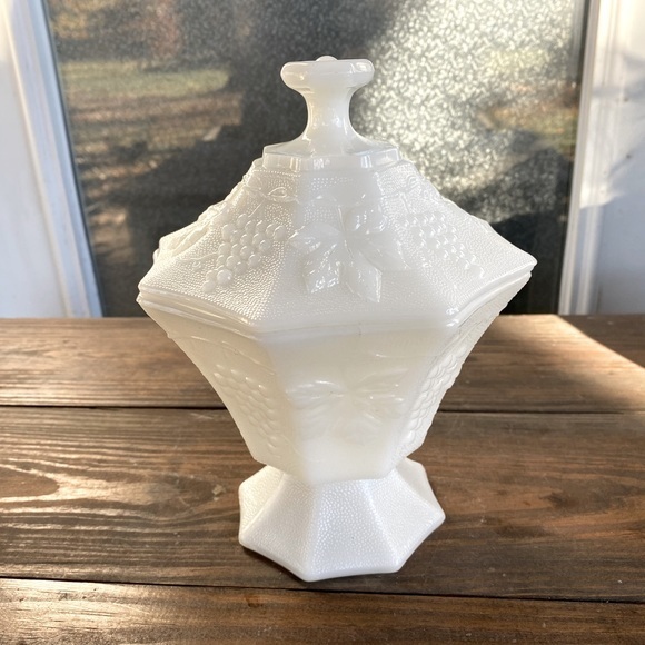 Other | Westmoreland Milk Glass Octagon White Candy Dish With Lid Grape ...